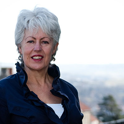 Caroline Holt - Strategis